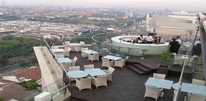 Citilities Skyclub dan Bistro Java Paragon Hotel - Bingkai Banua