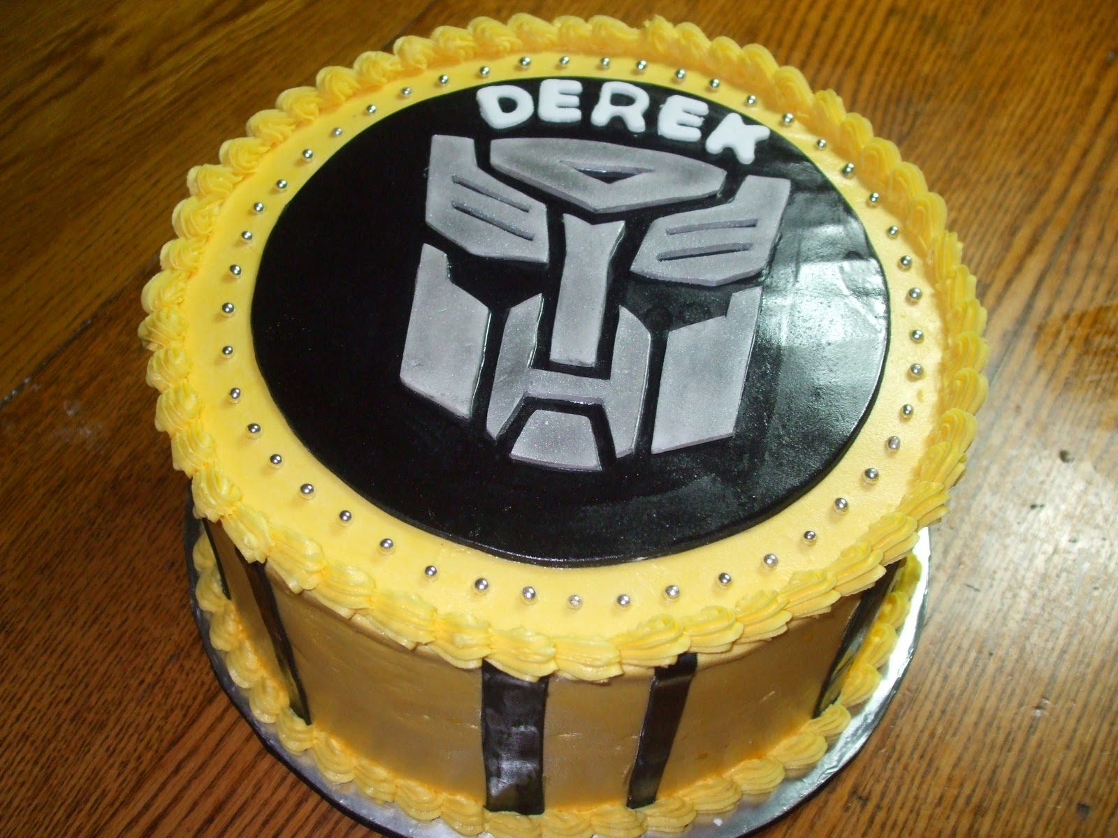 Cakes by Paula: Transformers Cake