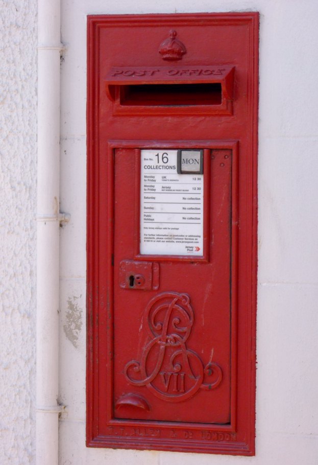 crapaudmatic: Jersey Post Collection Boxes 2012