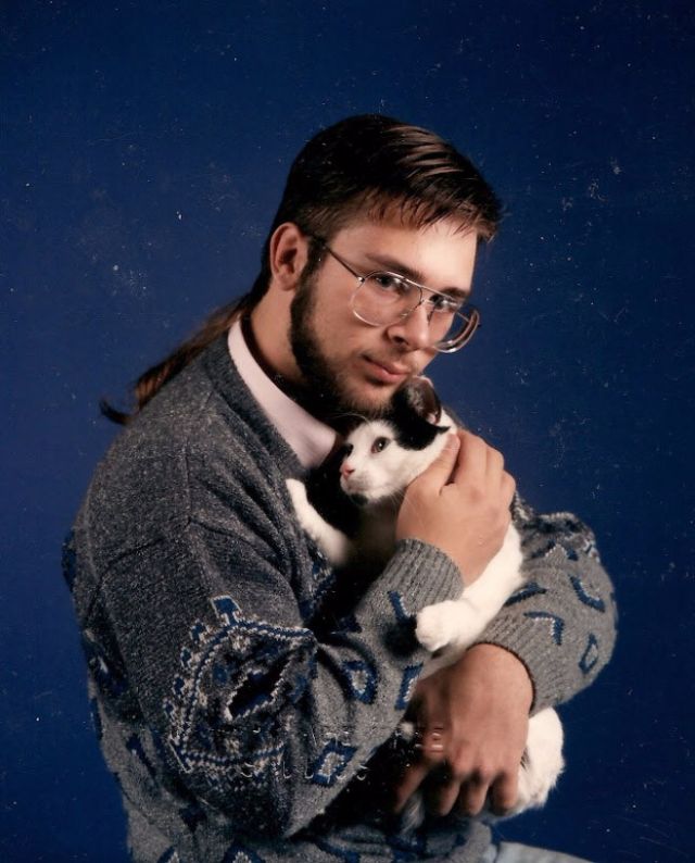 Crazy (Cool) Cat Men: 14 Ridiculous Studio Photos of Men Posing With ...