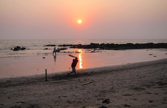 India: Kihim Beach - Paradise on the Konkan Coast