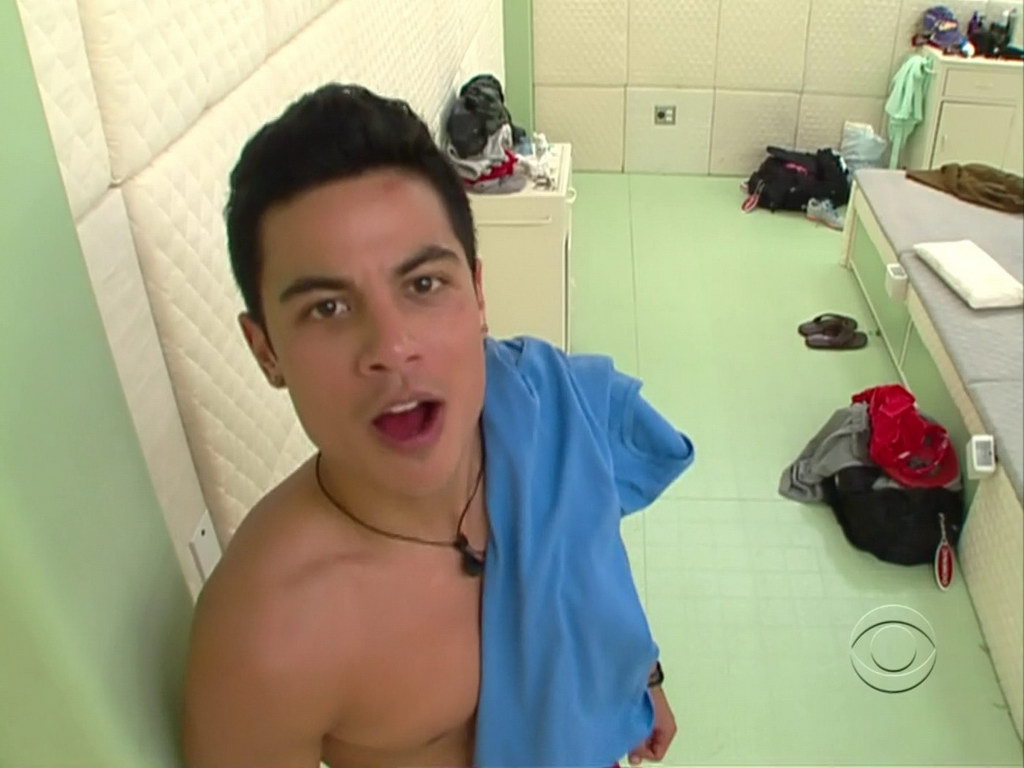 Dominic Briones Shirtless in Big Brother 13 week 2 - Shirtless Men at ...