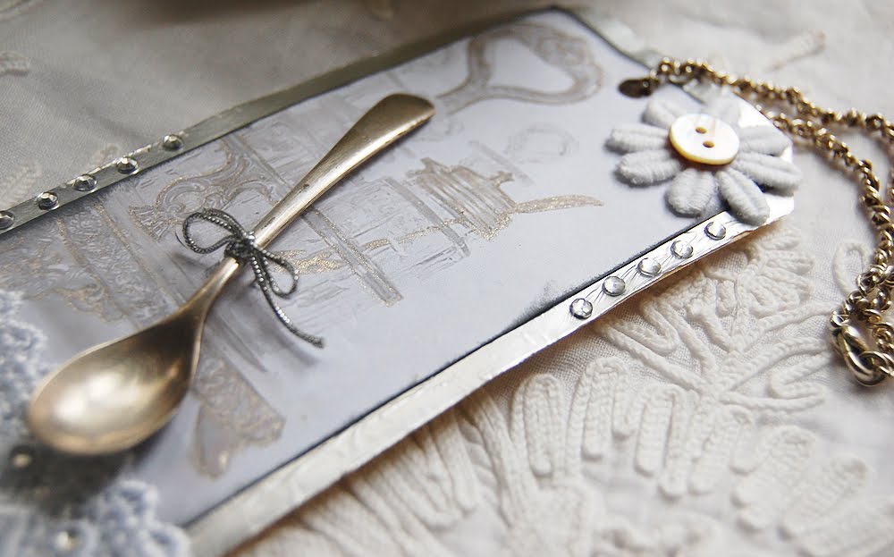 Lululiz in Lalaland: Tag Tuesday Challenge - SPOON, late again, sigh