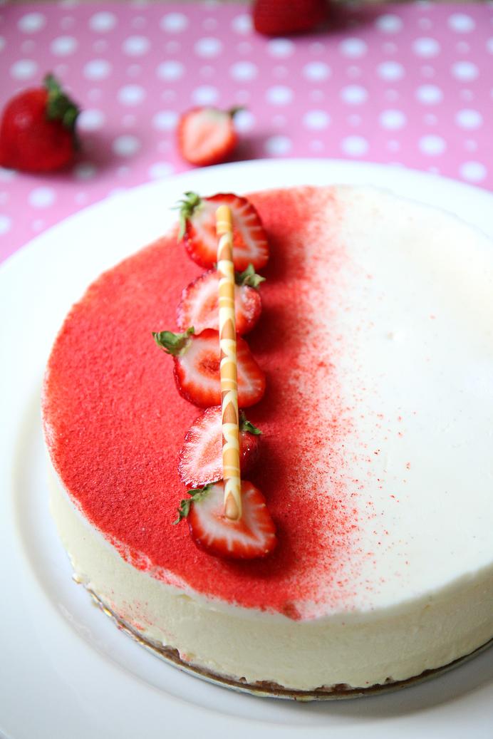 Gourmet Baking: Assortment of Cheesecakes and White Chocolate Cheesecake