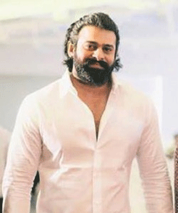 Prabhas Six Pack Body-Tollywood Bahubali Actor Prabhas Body & Height ...