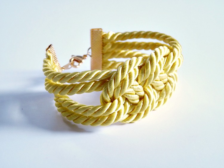 Easy DIY Nautical Knot Bracelet | Sailor's Knot Bracelet Tutorial ...