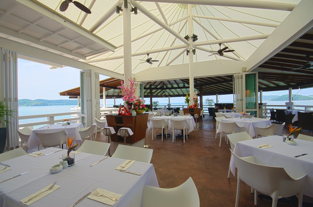 THE CLIFF RESTAURANT & BAR: "THE CLIFF SALES KIT"