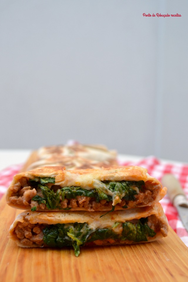 Ponto de Rebuçado Receitas: Trouxas de Tortilla de carne e queijo