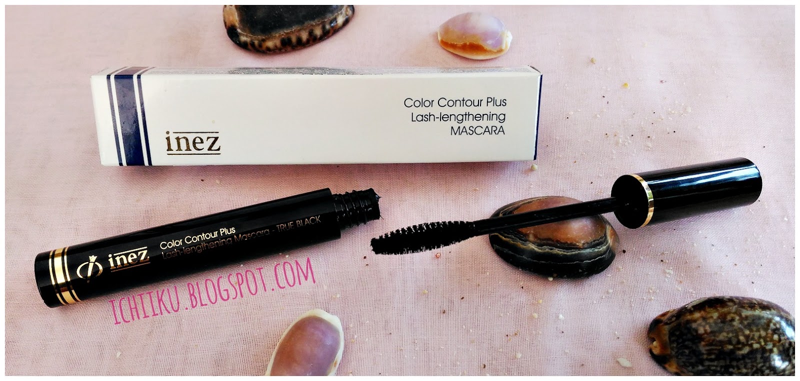 [REVIEW] Marcks' Venus Loose Powder dan Mascara Inez ~ Pejalan Kaki