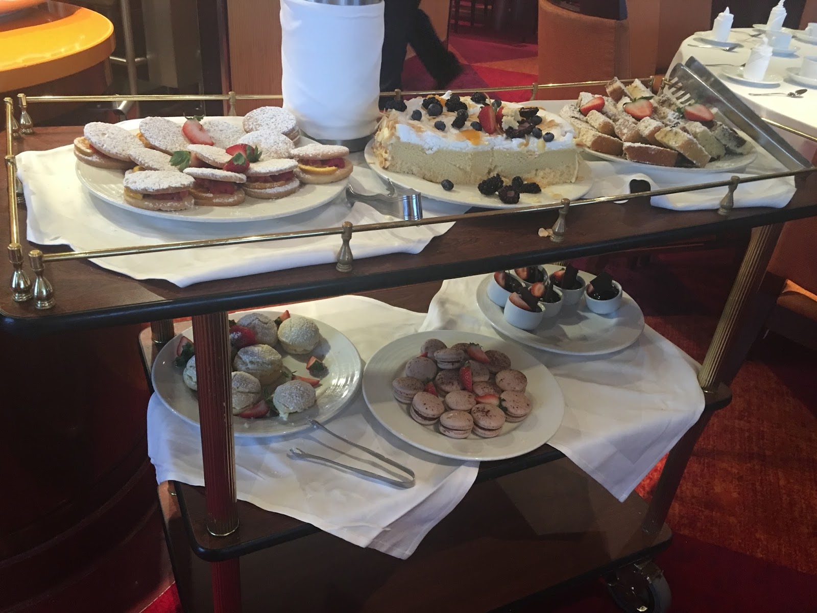 Ray's Cruise & Travel Blog: Carnival Breeze Cruise Review