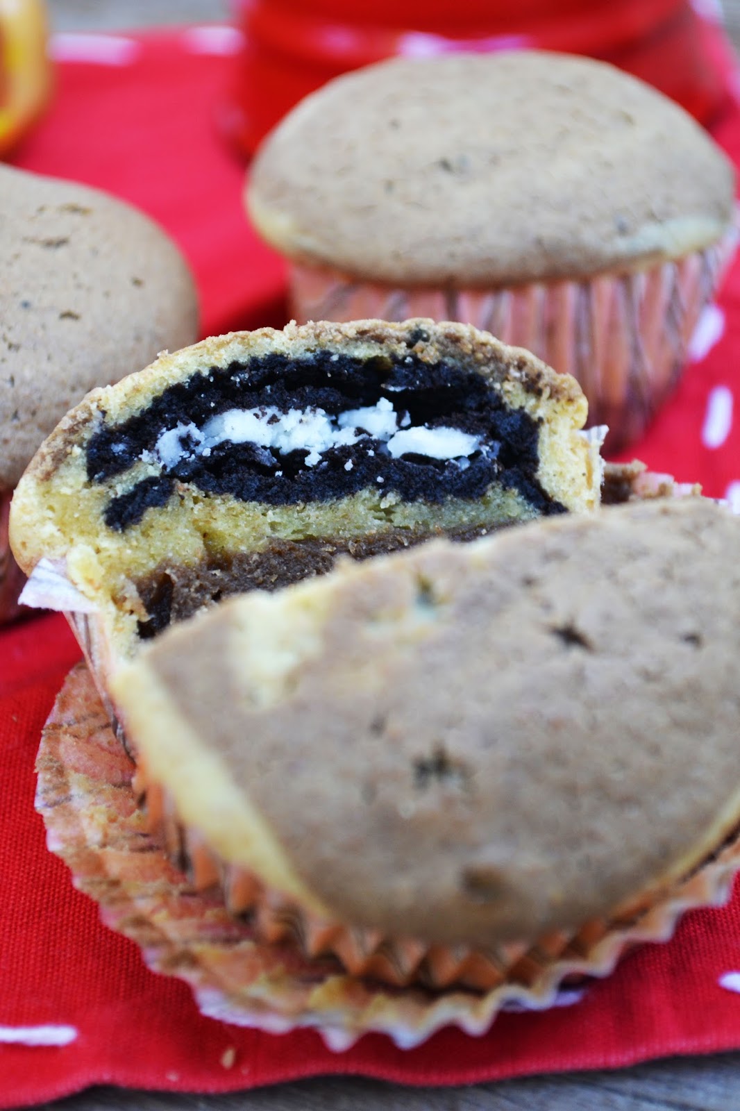 Oreo muffins - Bucătăria Urecheatei