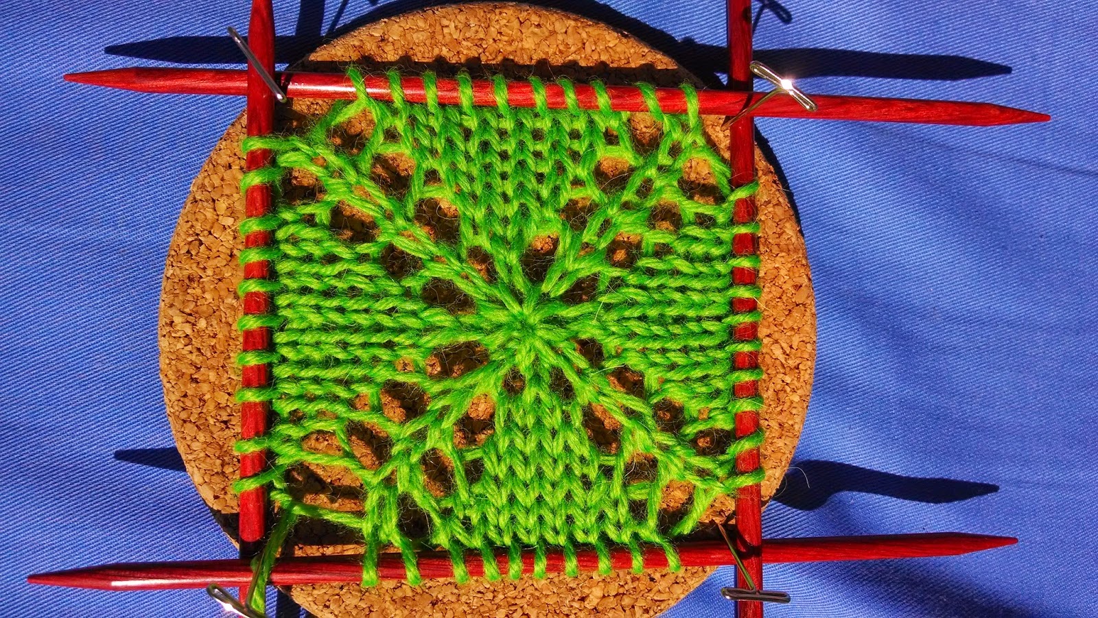 Anacapa Knits: Eweniversity Class Spotlight - Easy Circular Cast On