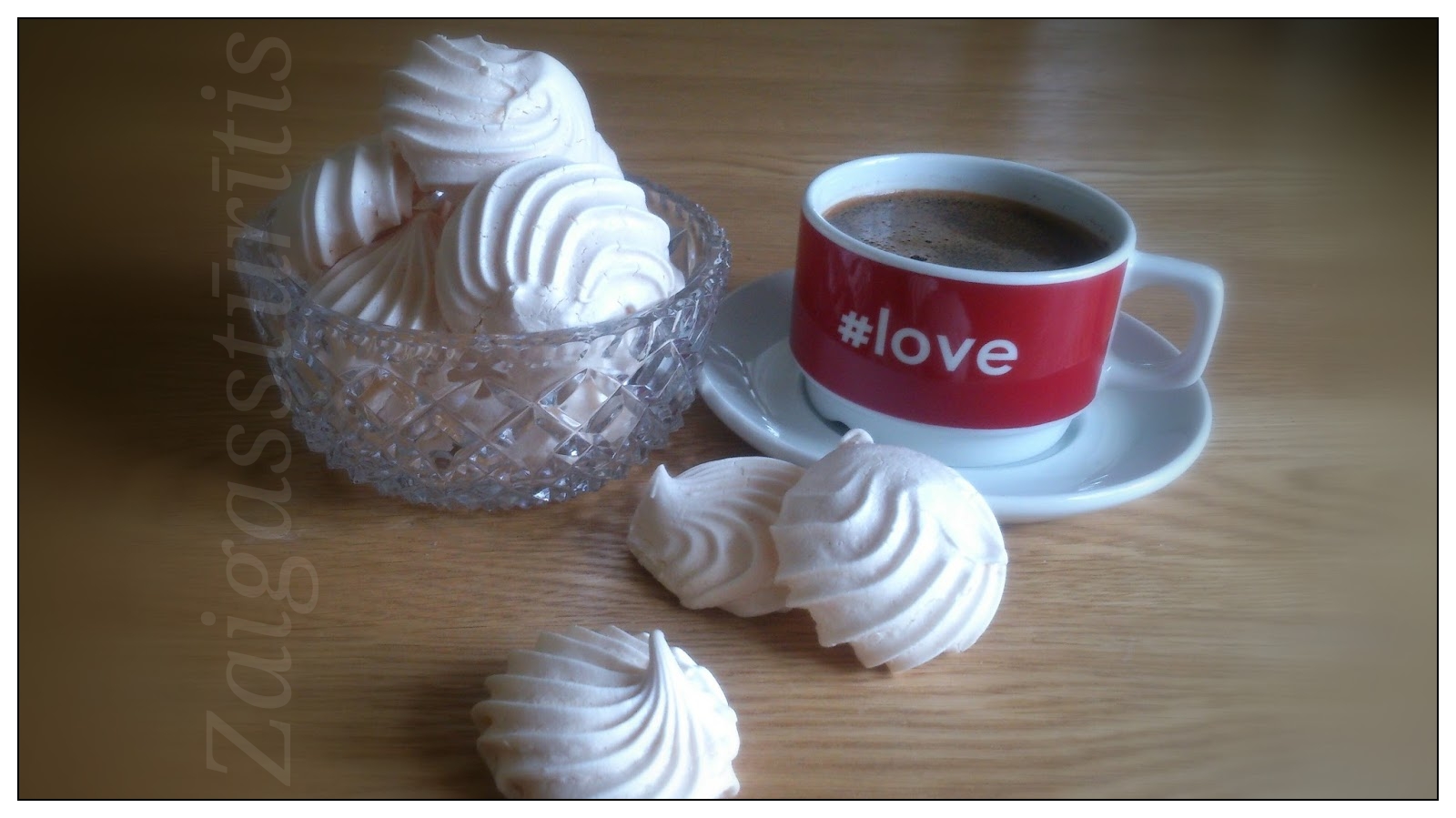 Zaigas stūrītis: Bezē cepumi