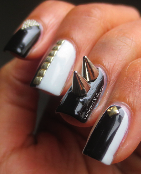 Varnished Valkyrie: Spiky Nails!