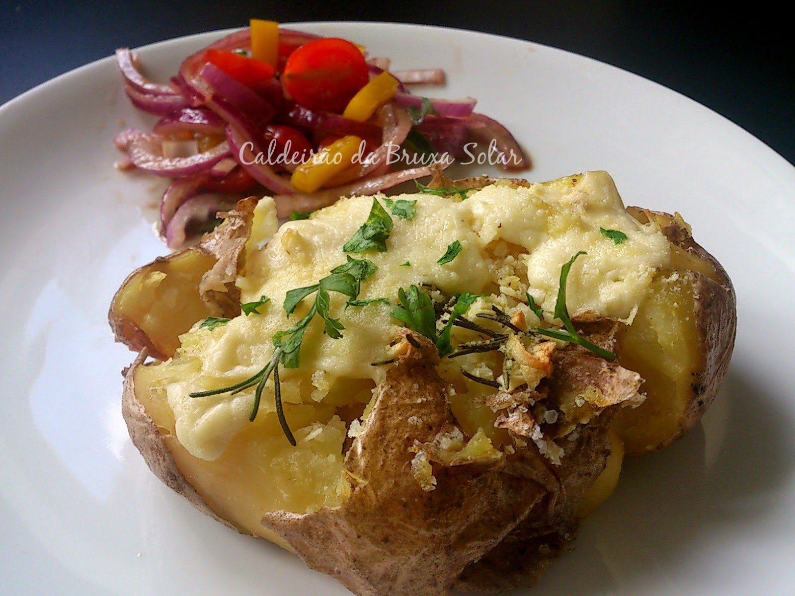 Receitas do Caldeirão : Batatas ao murro & gratinadas
