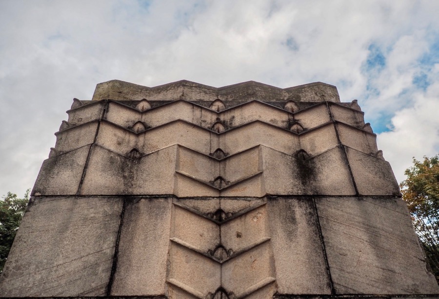 USA: Pacific Tower, an Art Deco Landmark in Seattle.