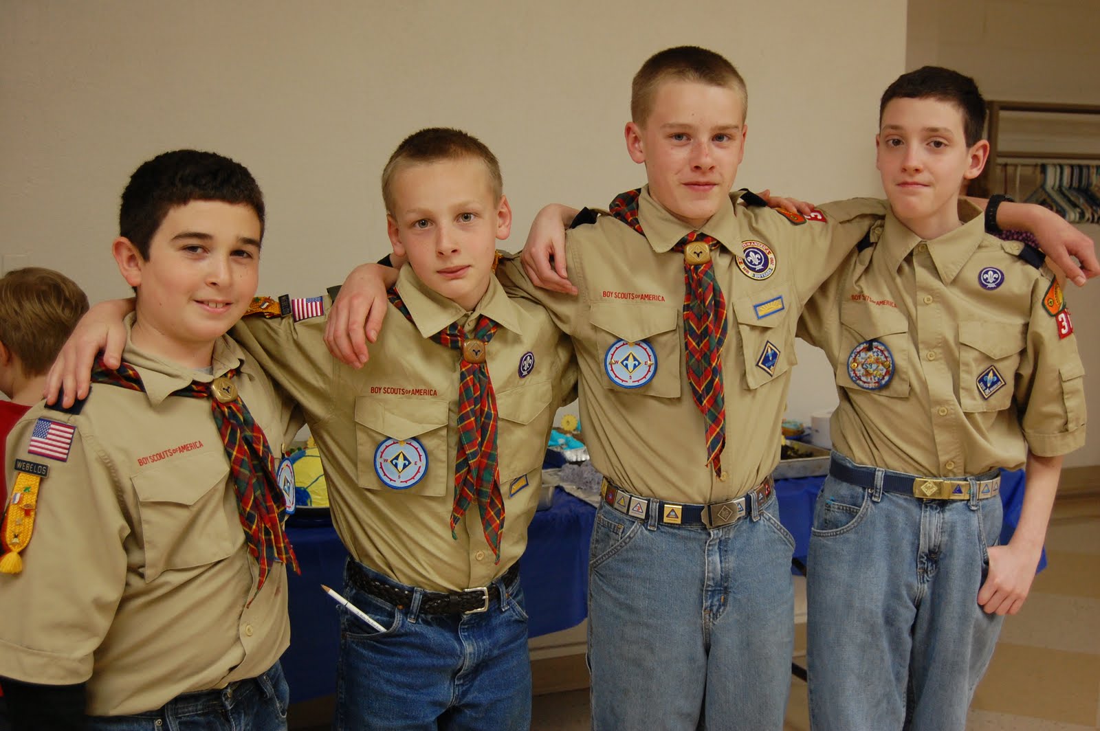 Mommy Daze: Crossing into Boy Scouts