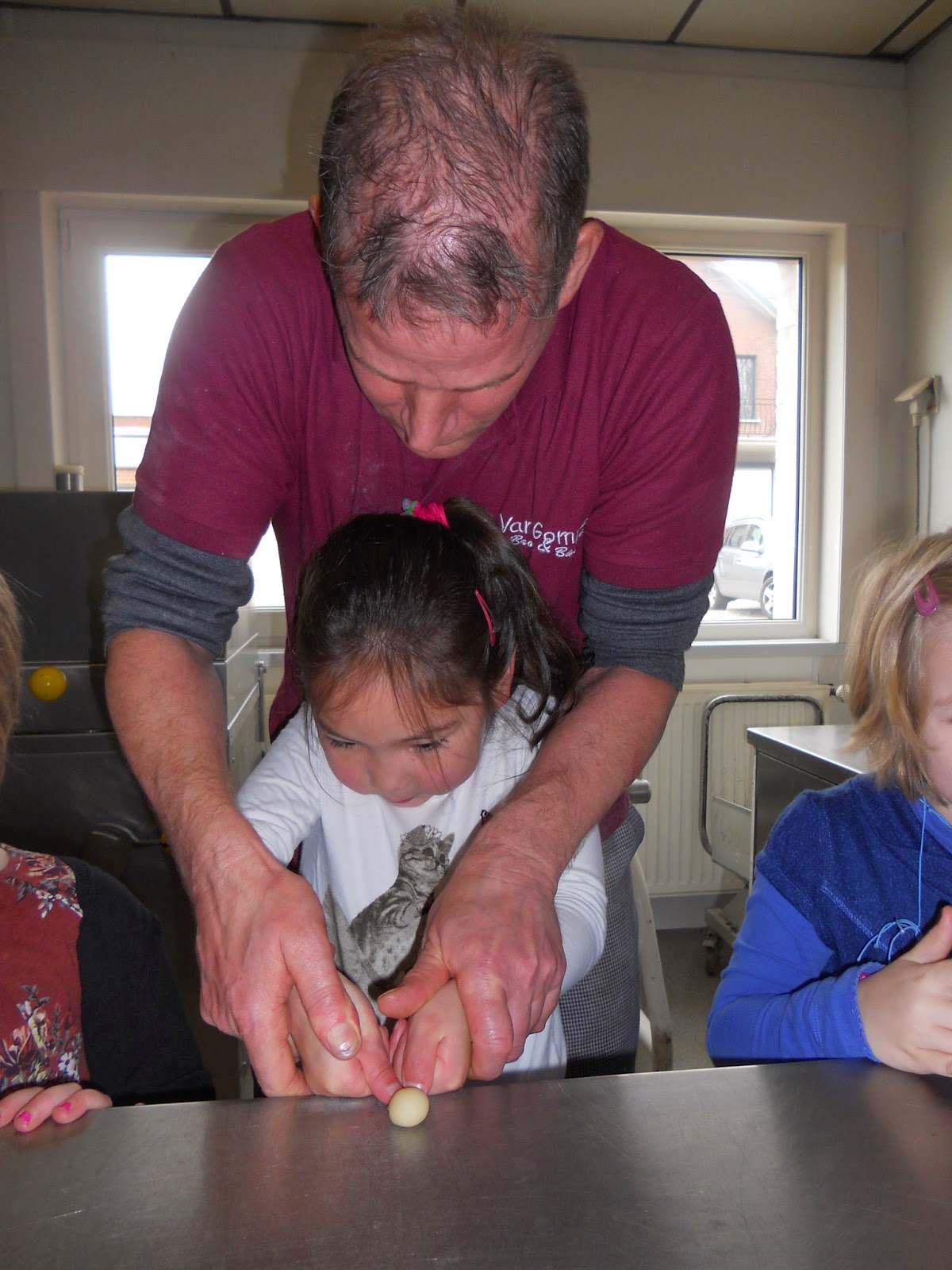 Tweede en derde kleuterklas van GVB Den Hulst (Testelt): "De bakker"