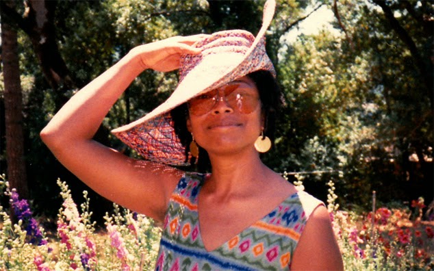 ChickenBones: A Journal: Alice in Walkerland!