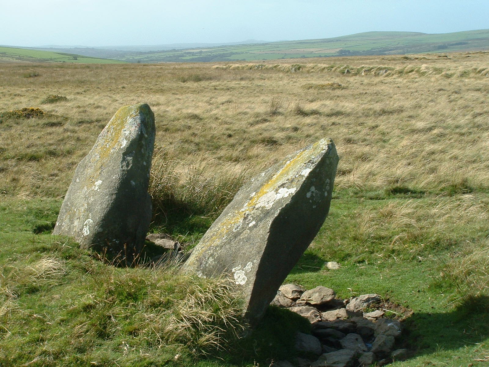 Stonehenge and the Ice Age: The Tafarn y Bwlch Stone Complex (Waun Mawn)