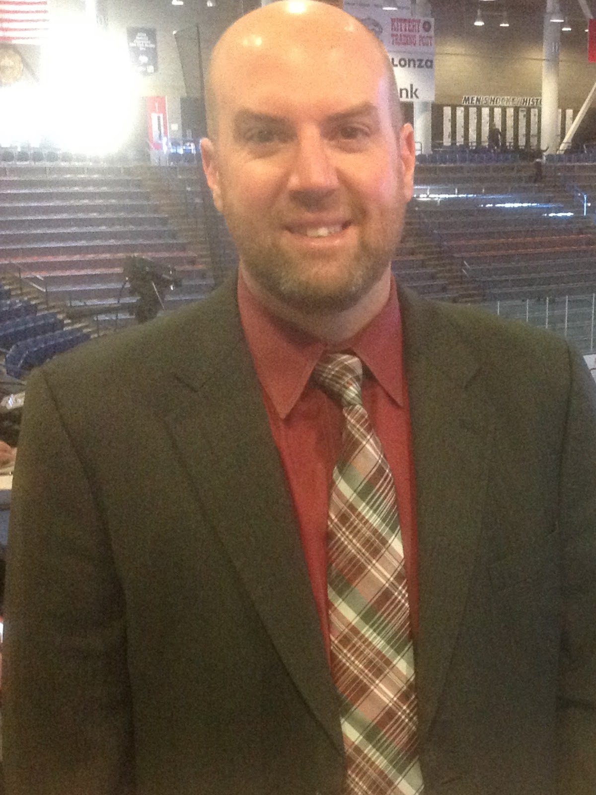 Hockey on the Radio: Broadcaster Profile- Mike Murphy, UNH Wildcats
