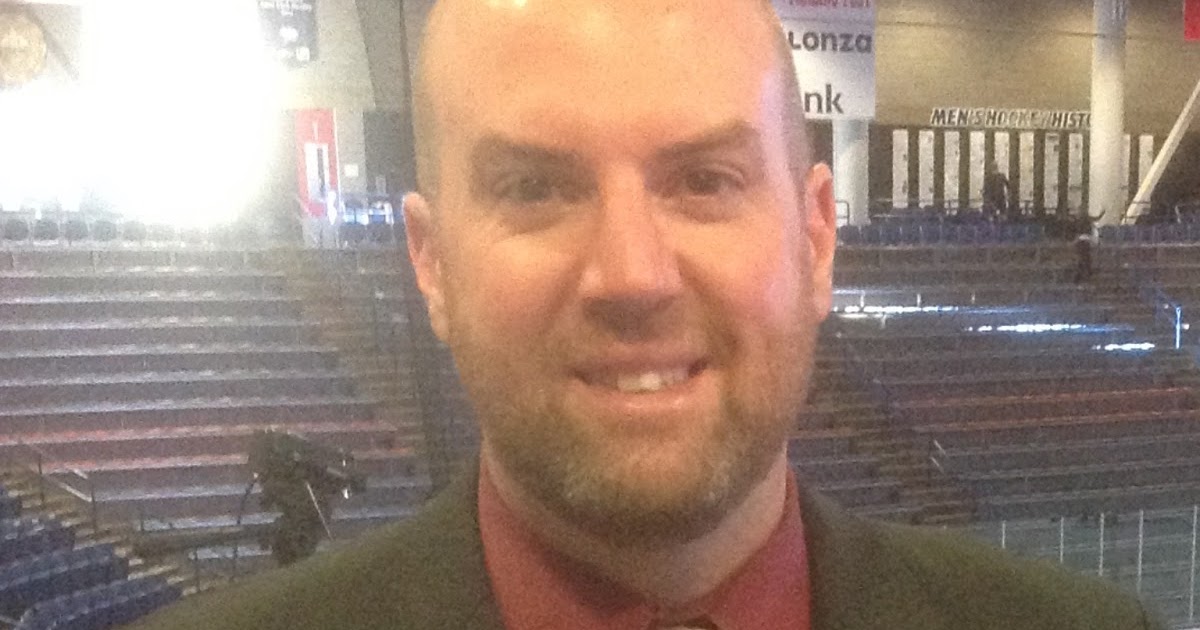 Hockey on the Radio: Broadcaster Profile- Mike Murphy, UNH Wildcats