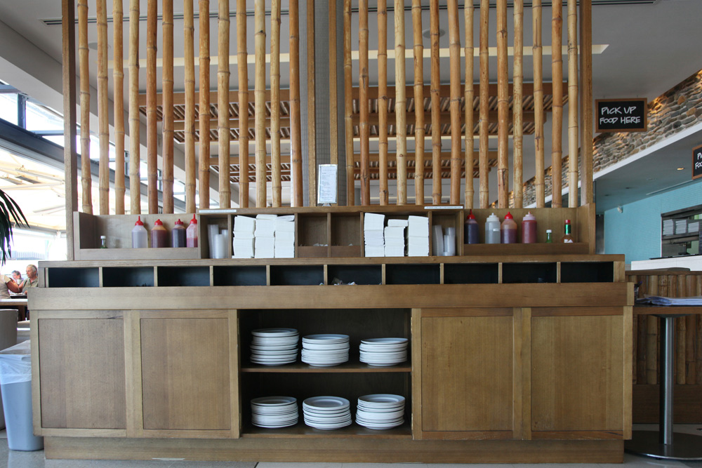 Pengertian Peralatan Makan dan Minum | Tata Hidang