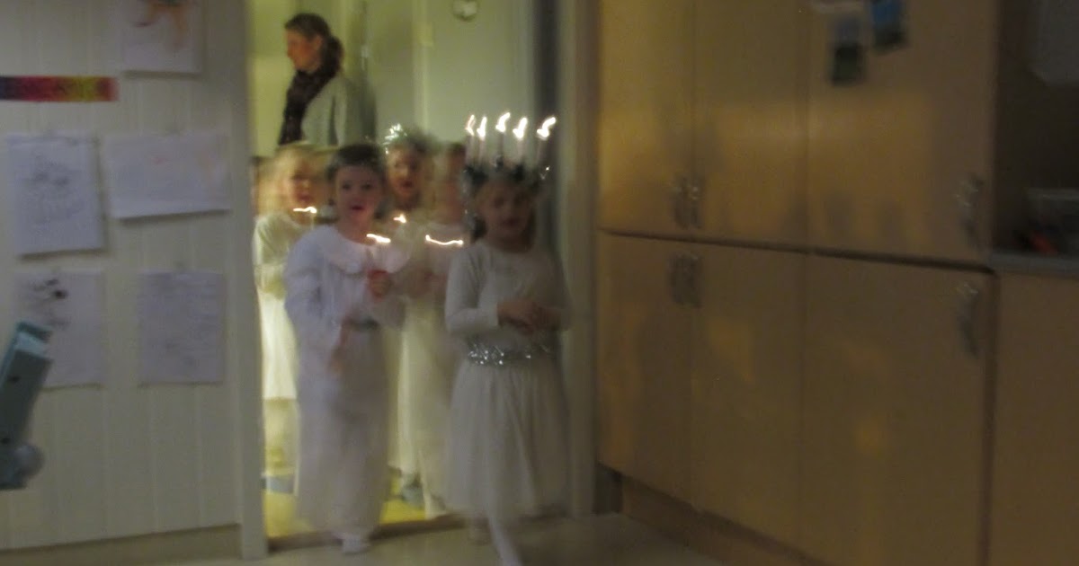 Eventyråsen barnehage AS: Solstrålen; Lucia-feiring, hentegløgg og andre førjulsaktiviteter