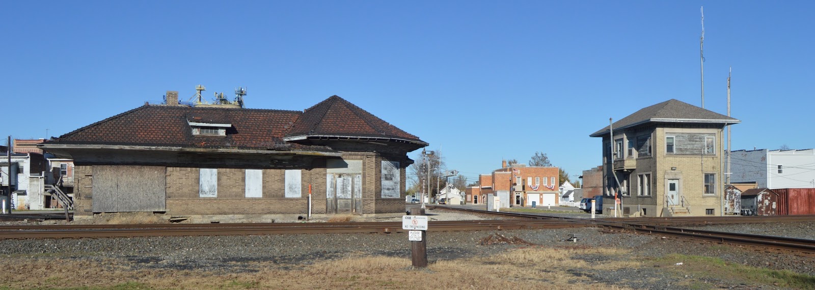Towns and Nature: Deshler, OH: DR Tower: B&O vs. B&O, Depot and Freight ...