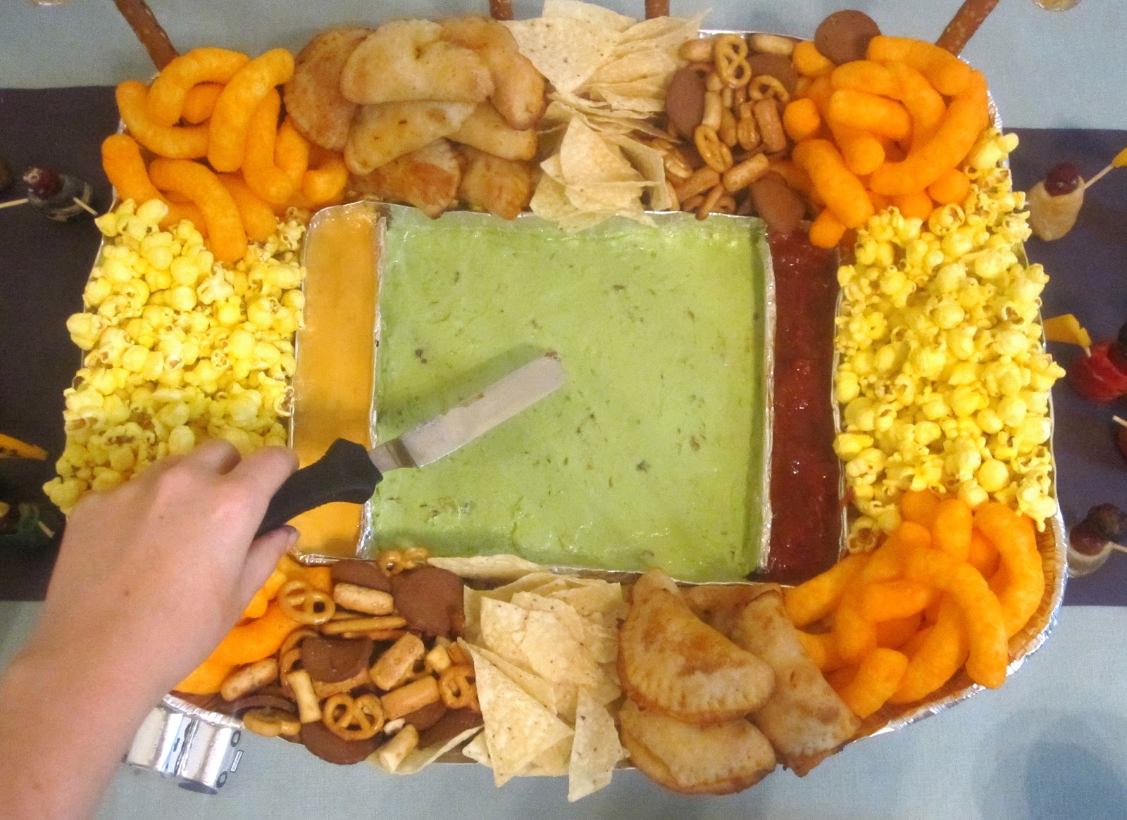 Edible Football Stadium: "Snackadium"! - The Lindsay Ann