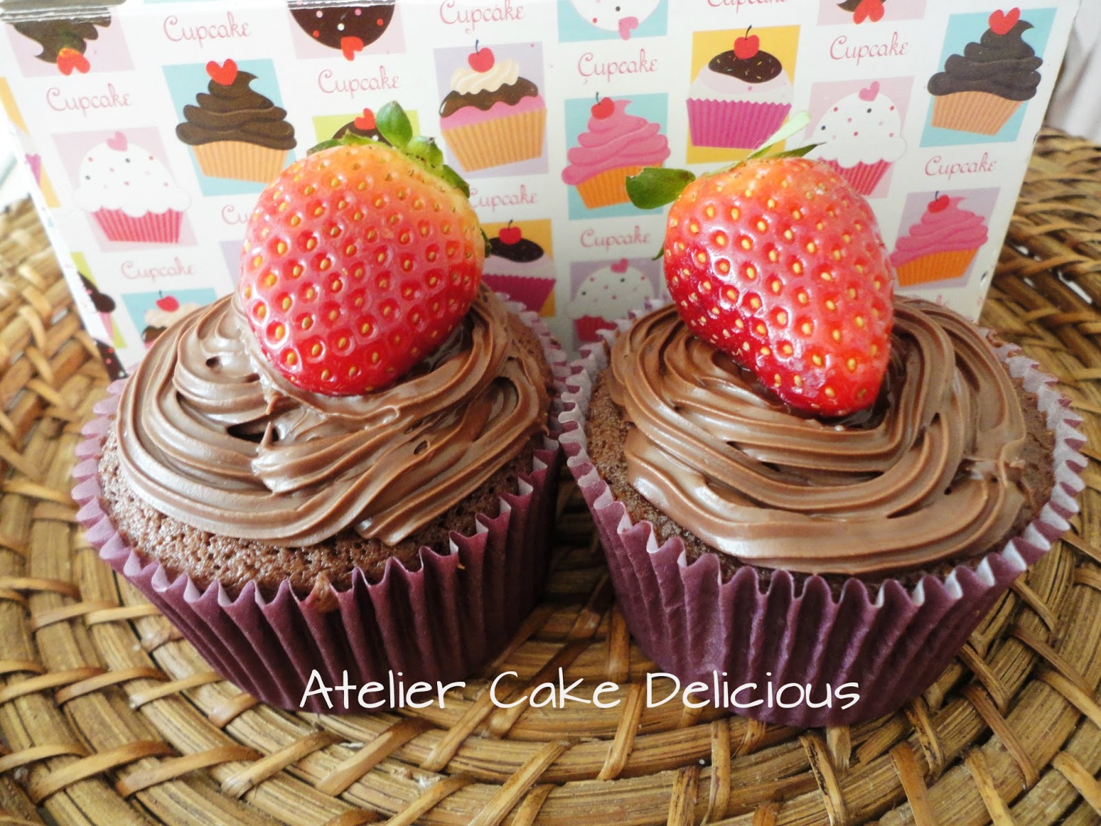 Cake Delicious: Cupcake de Nutella com Morango
