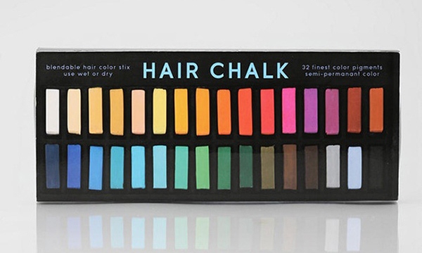 This is us ! Elisabet and Octavia : The Awesome Hair Chalk
