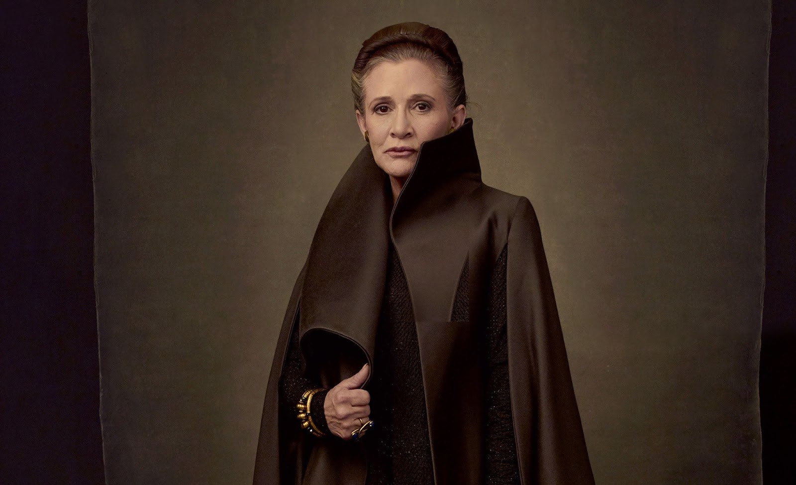 The Elegant Astronaut: General Leia Organa
