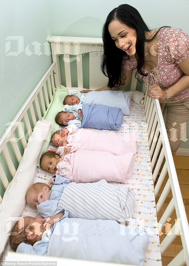 tinie-hotmummy: "OCTOMOM" Nadya Suleman..