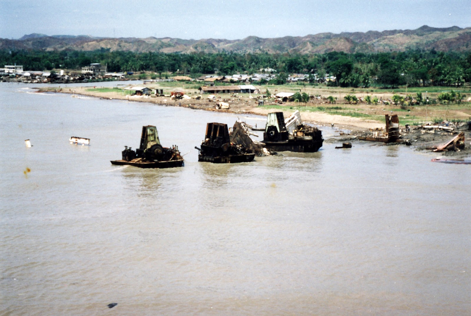 'ZIEN EN WETEN': NISO M.S. SHELL TANKERS B.V. ( SLOT.)