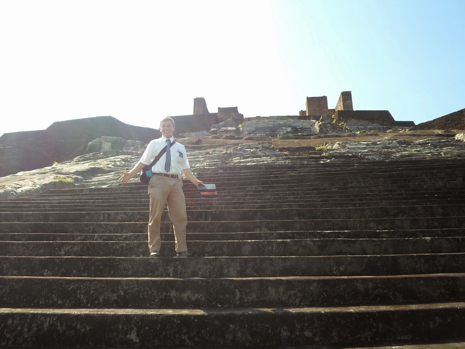 ELDER HUNTER DARREN DEVRIES