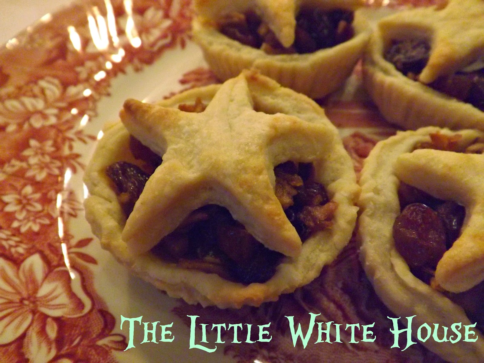 The Little White House On The Seaside: Christmas Bites