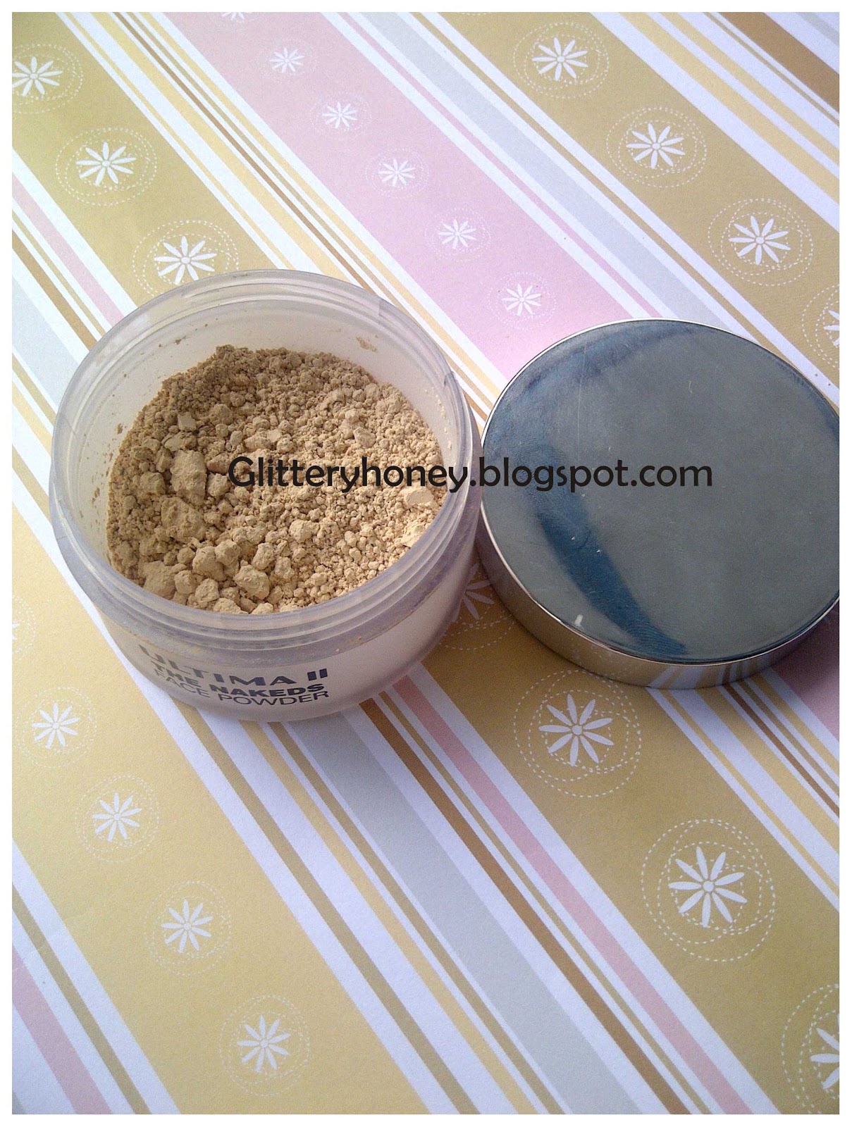 just lovely beauty. . .: Ultima II The Nakeds Face Powder