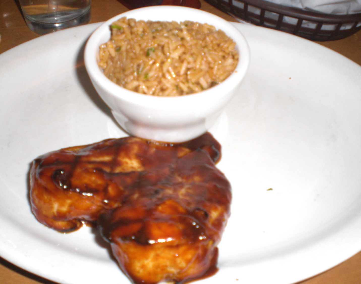 Alex & Lauren EAT Long Island: Texas Roadhouse - East Meadow