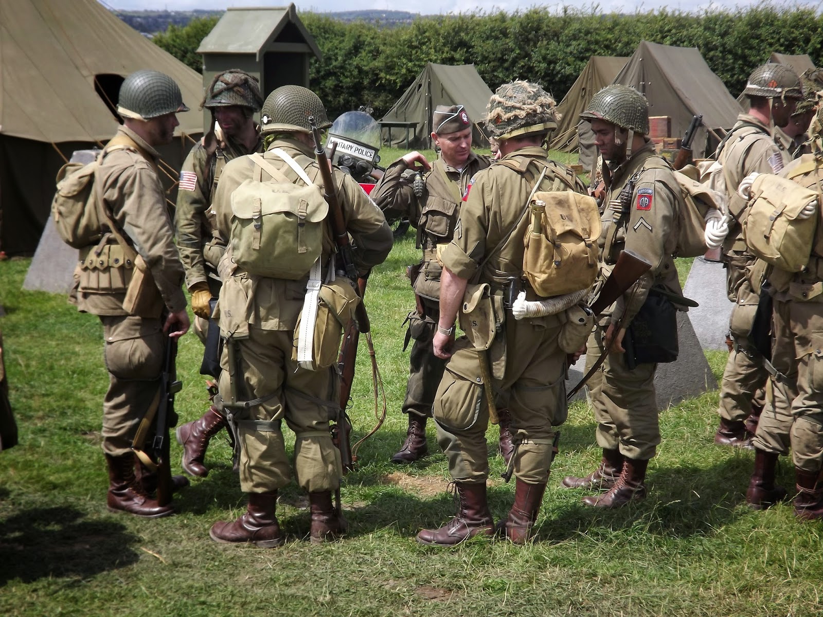 Andy's Grey Army: August 2014