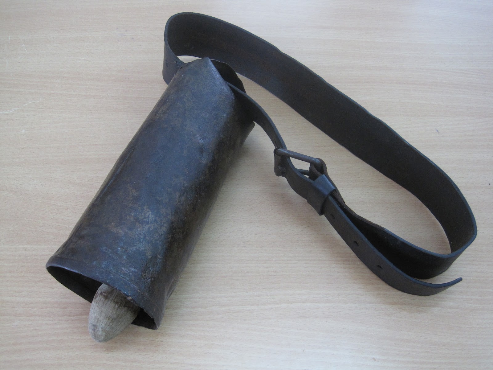 EN UN PAÍS MULTICOLOR: YA SABEMOS CÓMO ES UN CENCERRO