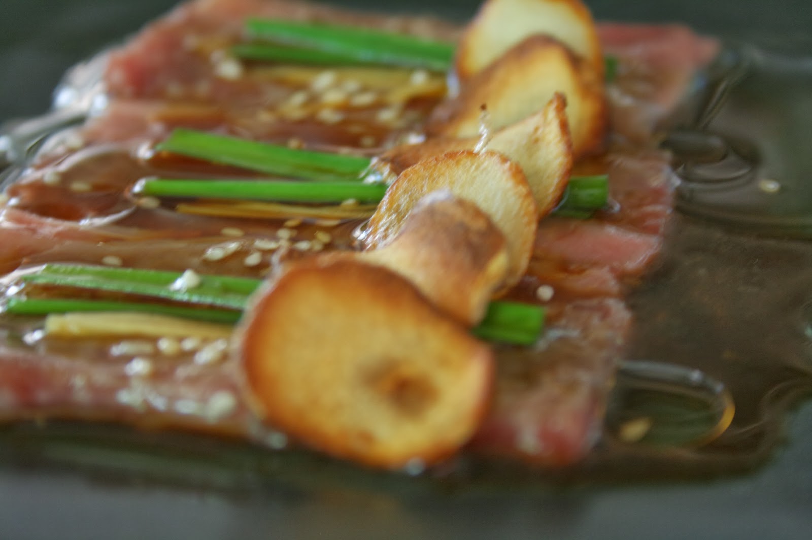 Country Gourmet Traveler: Kobe Beef Sashimi a bit different