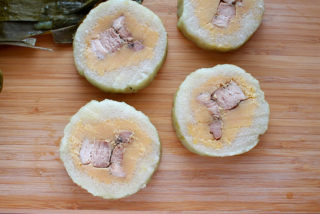 Food Endeavours of the Blue Apocalypse: Bánh Tét – Traditional ...