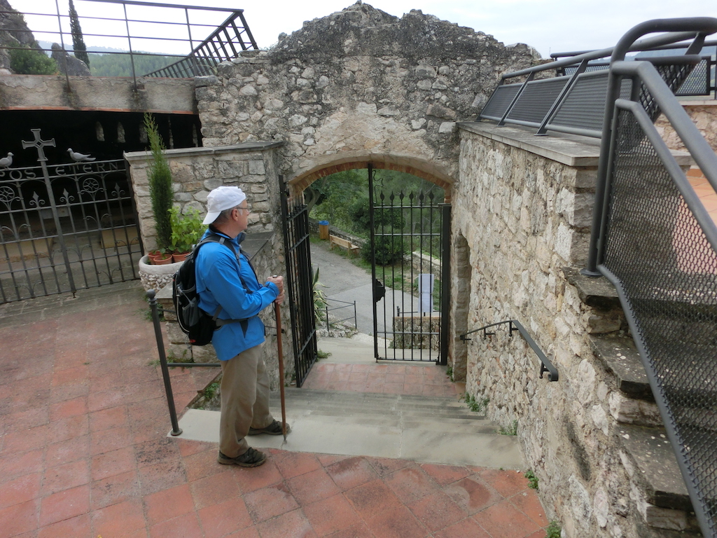 Caminos y Caminatas : - Ruta por el Ordal, Avenc d'Ordal, Castillo de ...
