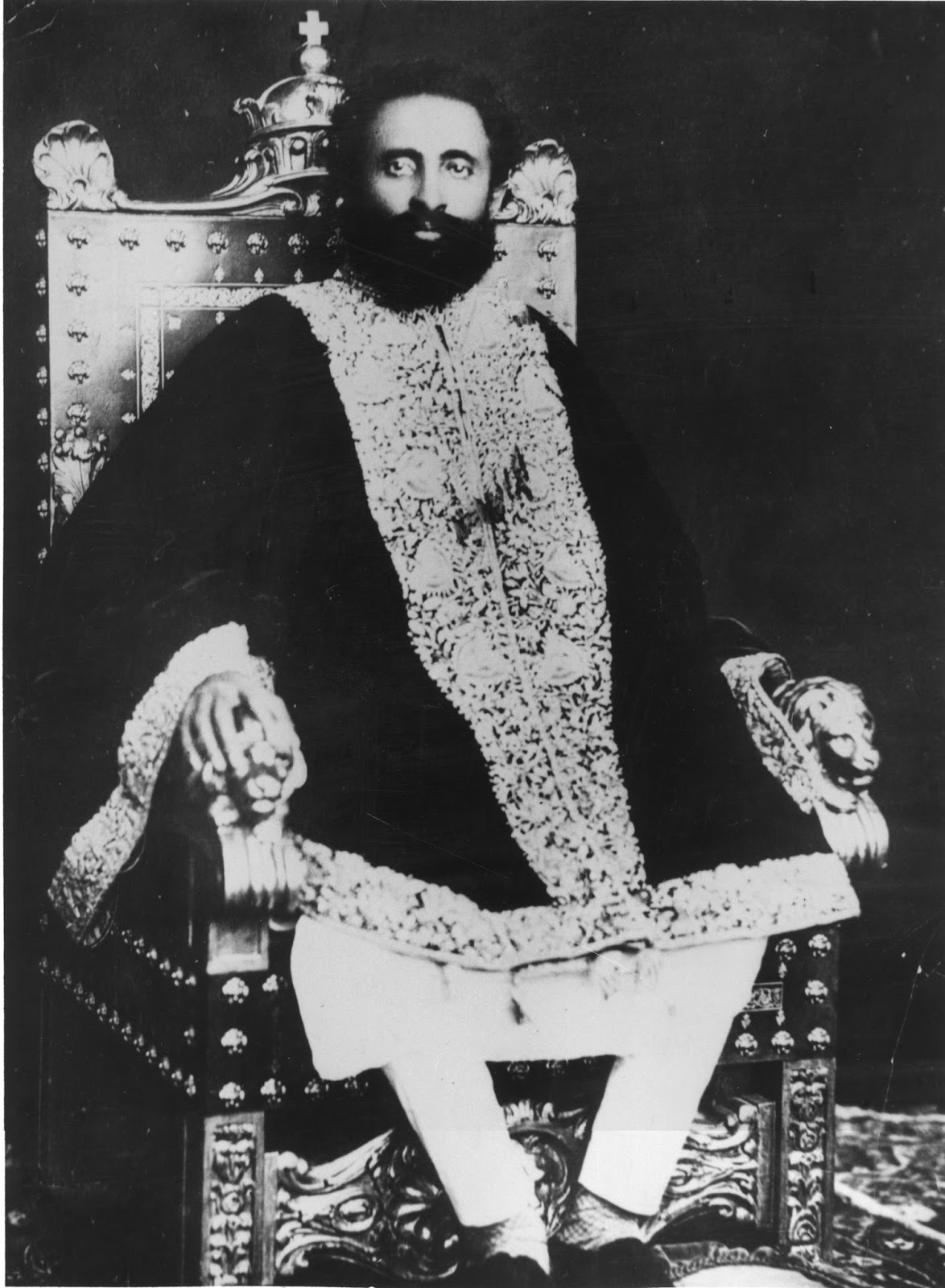Sa Majesté Impérial Haïlé Selassie I parle de la bonne attitude mentale Sa Majesté Impérial Haïlé Selassie I parle de la bonne attitude mentale