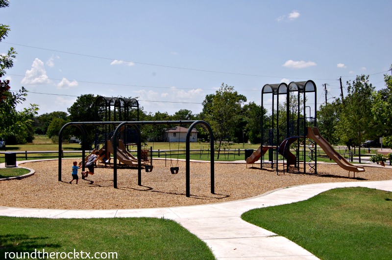 Buck Egger Park - Round the Rock