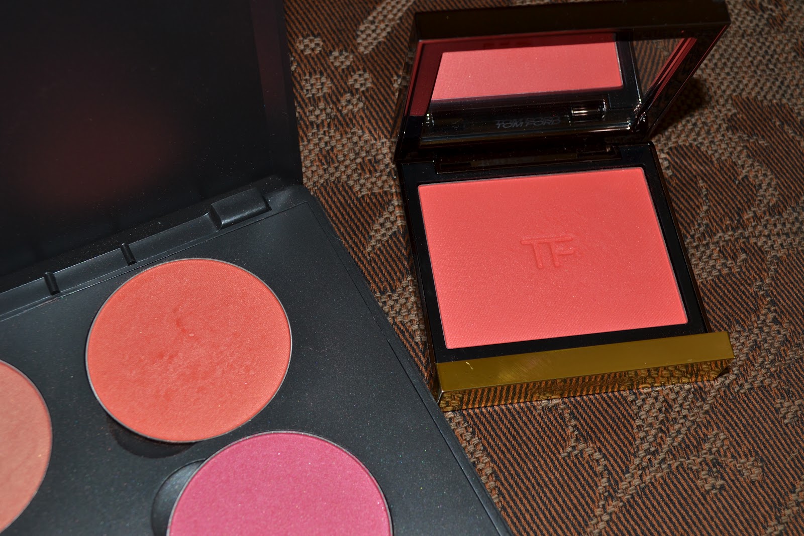 MakeUpVitamins: Tom Ford Blush in Flush: Review and Swatches