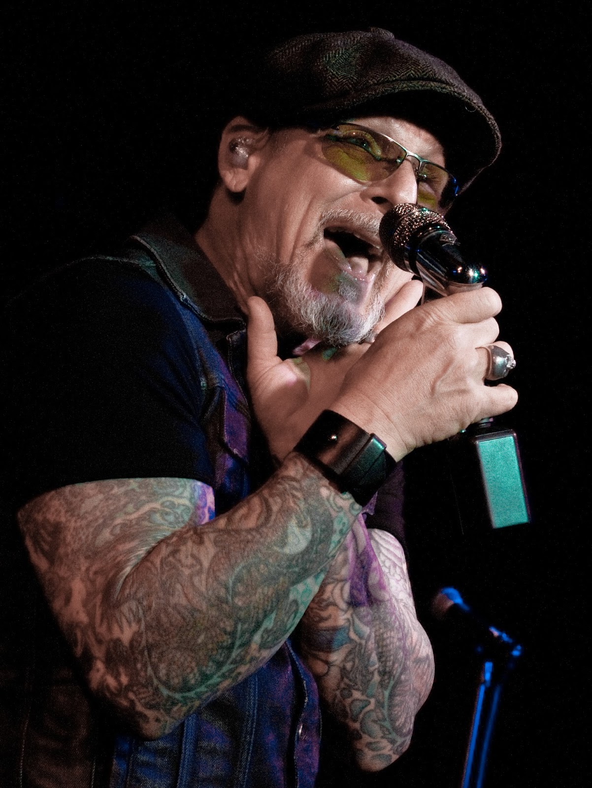 Ron Young - Interview - Interview - Rock'n'Reviews - Music first