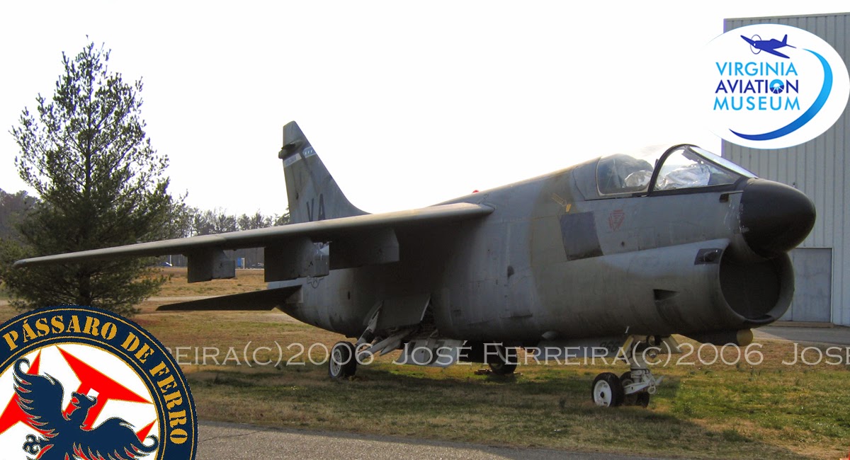 VIRGINIA AVIATION MUSEU - A-7D (M1774 - 02RF/2015) ~ PÁSSARO DE FERRO