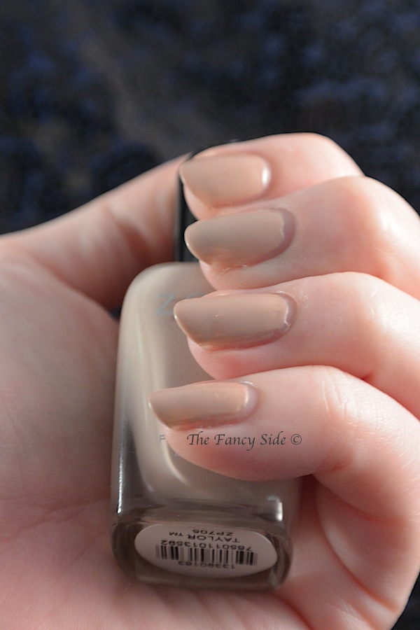 The Fancy Side: Zoya Taylor